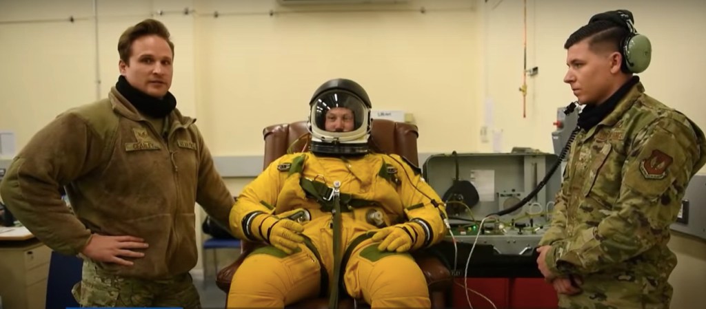 A HISTORY OF PRESSURE SUITS | Dragon Lady Today